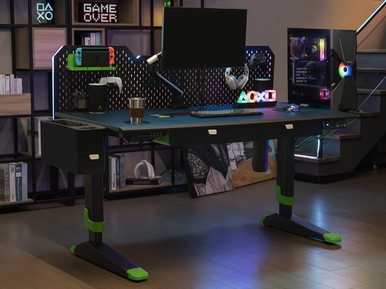 パフォーマンスも気分も上がる？ 多機能ゲーミングデスク「Livtab CyberOne」 - bouncy / バウンシー