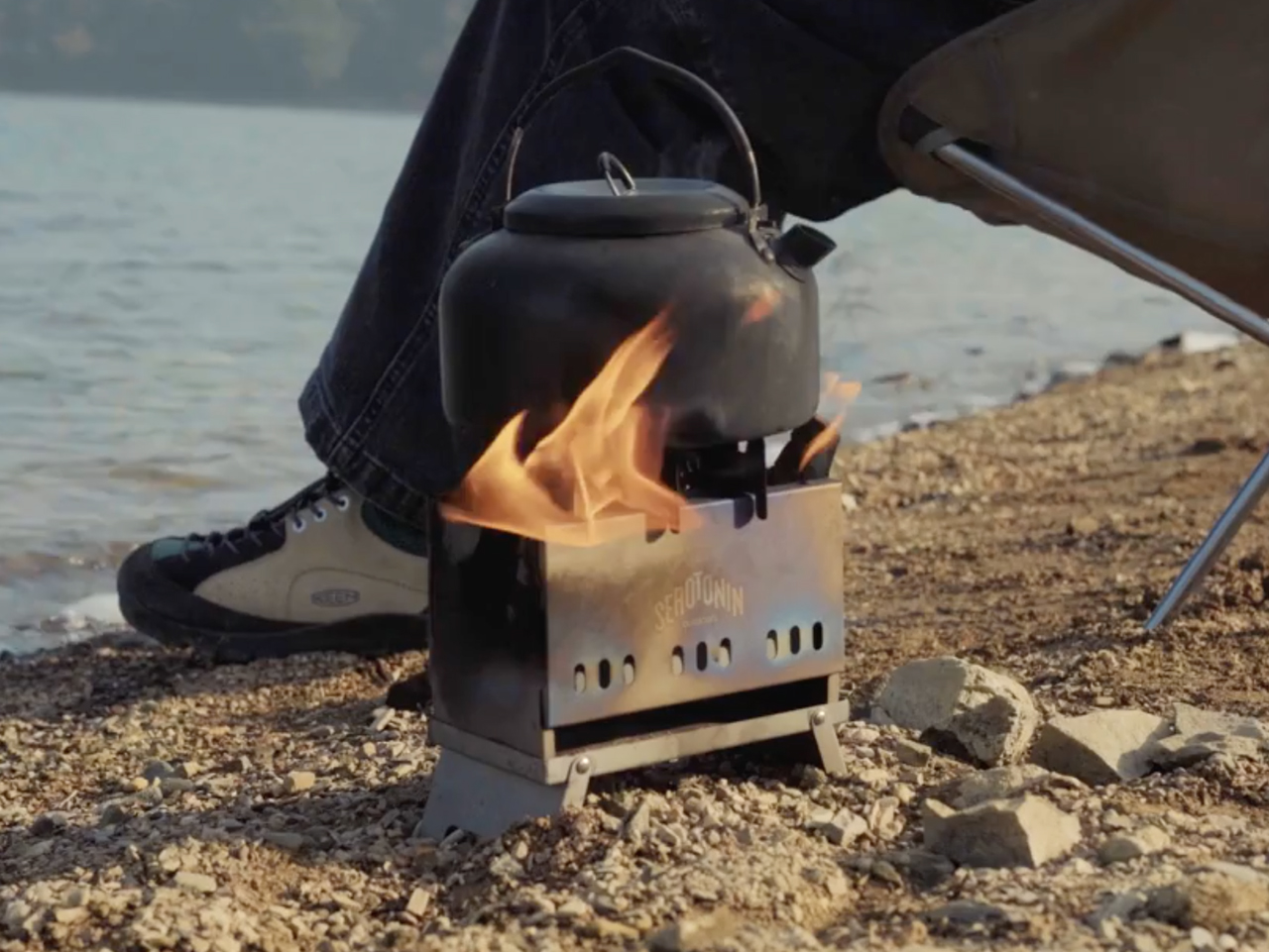 たった285g！ 超コンパクトなキャンプストーブ「SEROTONIN Camping Stove」 - bouncy / バウンシー