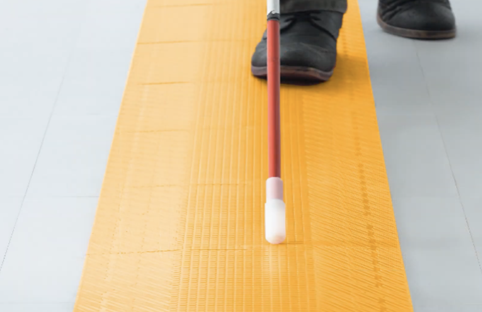 点字ブロック刷新！ 誰の障害にもならない歩行誘導マット「歩導くんガイドウェイ」 - bouncy / バウンシー