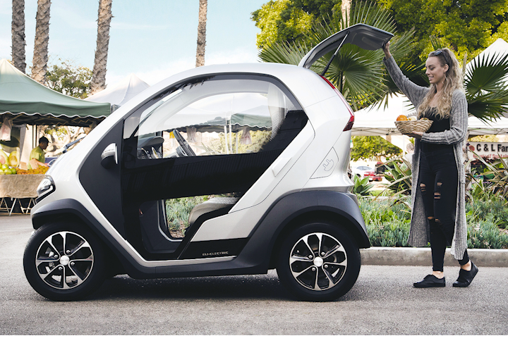 「ちょっとそこまで」が変わる！ 2人乗りの街乗りEV「Eli ZERO」 - bouncy / バウンシー