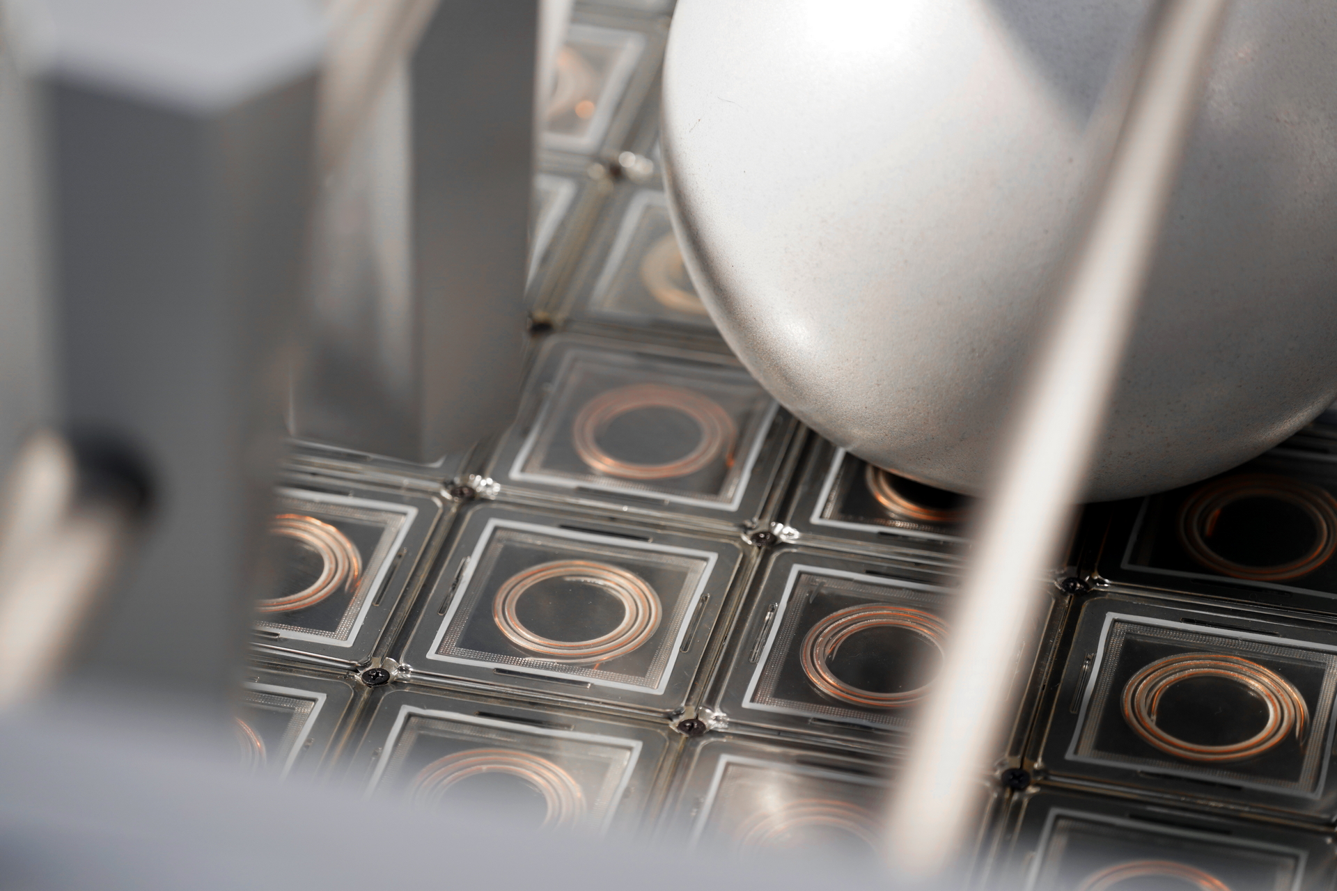 ゴールのないテーブルサッカー「Harbour Cup」、実はこれアートなんです - bouncy / バウンシー