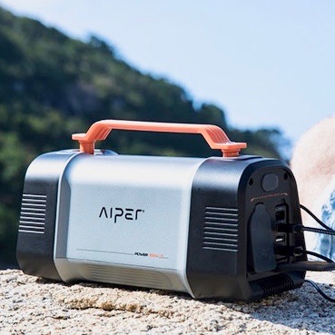 iPhoneを15回以上も充電できる！ 大容量すぎるモバイルバッテリー「AIPER FLASH 150W」 - bouncy / バウンシー