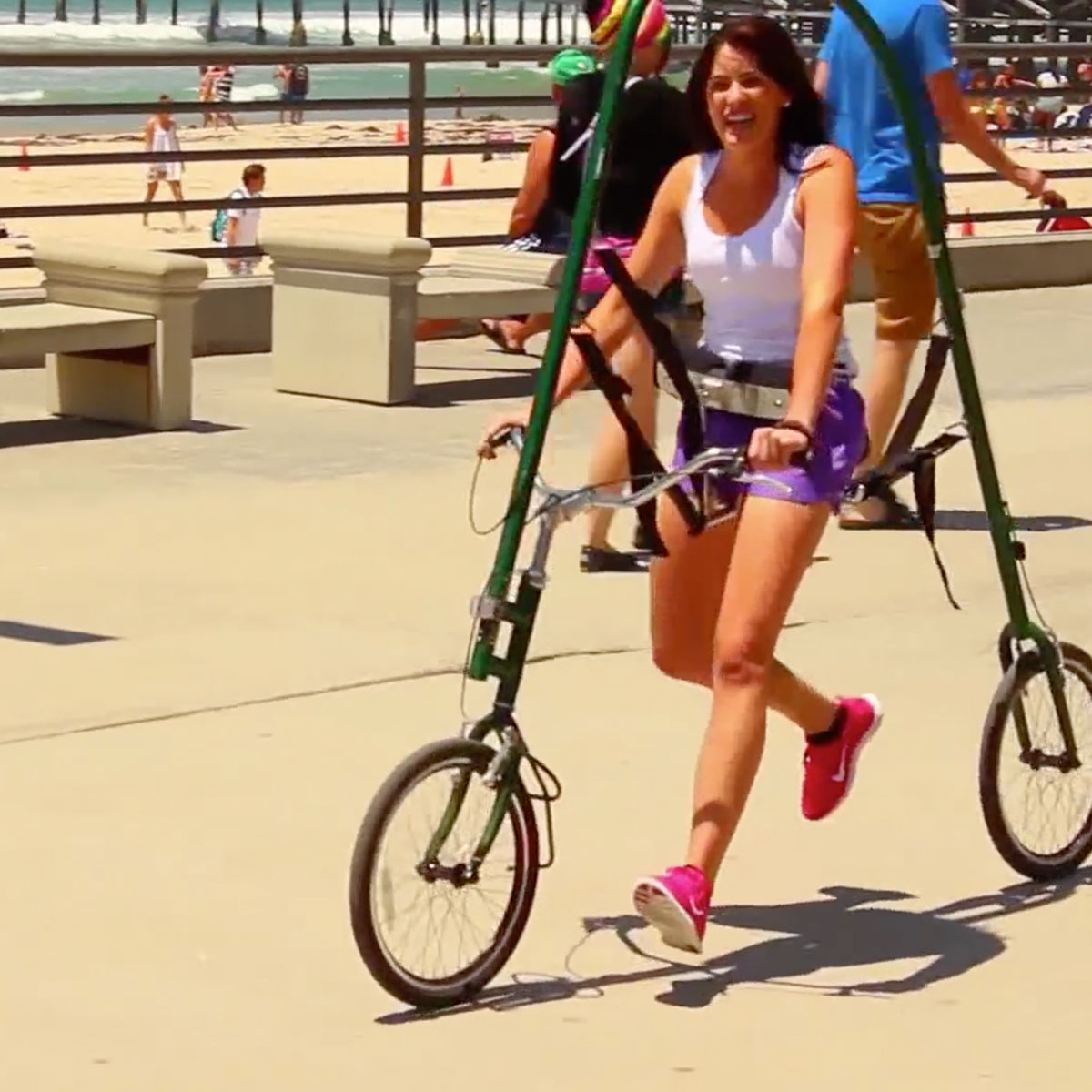 ペダルのない自転車？ 無重力ランニングのような体験が楽しめるトレーニング用自転車「GlideCycle」 - bouncy / バウンシー