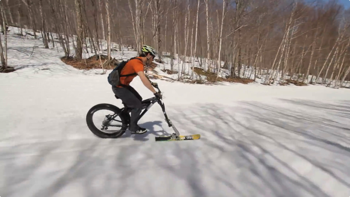 自転車で雪山を滑走？ファットバイクに装着するスキー板「Fat Bike Skis」 - bouncy / バウンシー